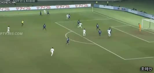[20MB] 한일전 축구 득점 장면.gif