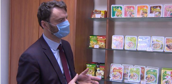 팔도 도시락 라면 러시아 근황.jpg