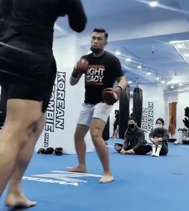 정찬성 VS 188cm 100kg 압도적인 스파링